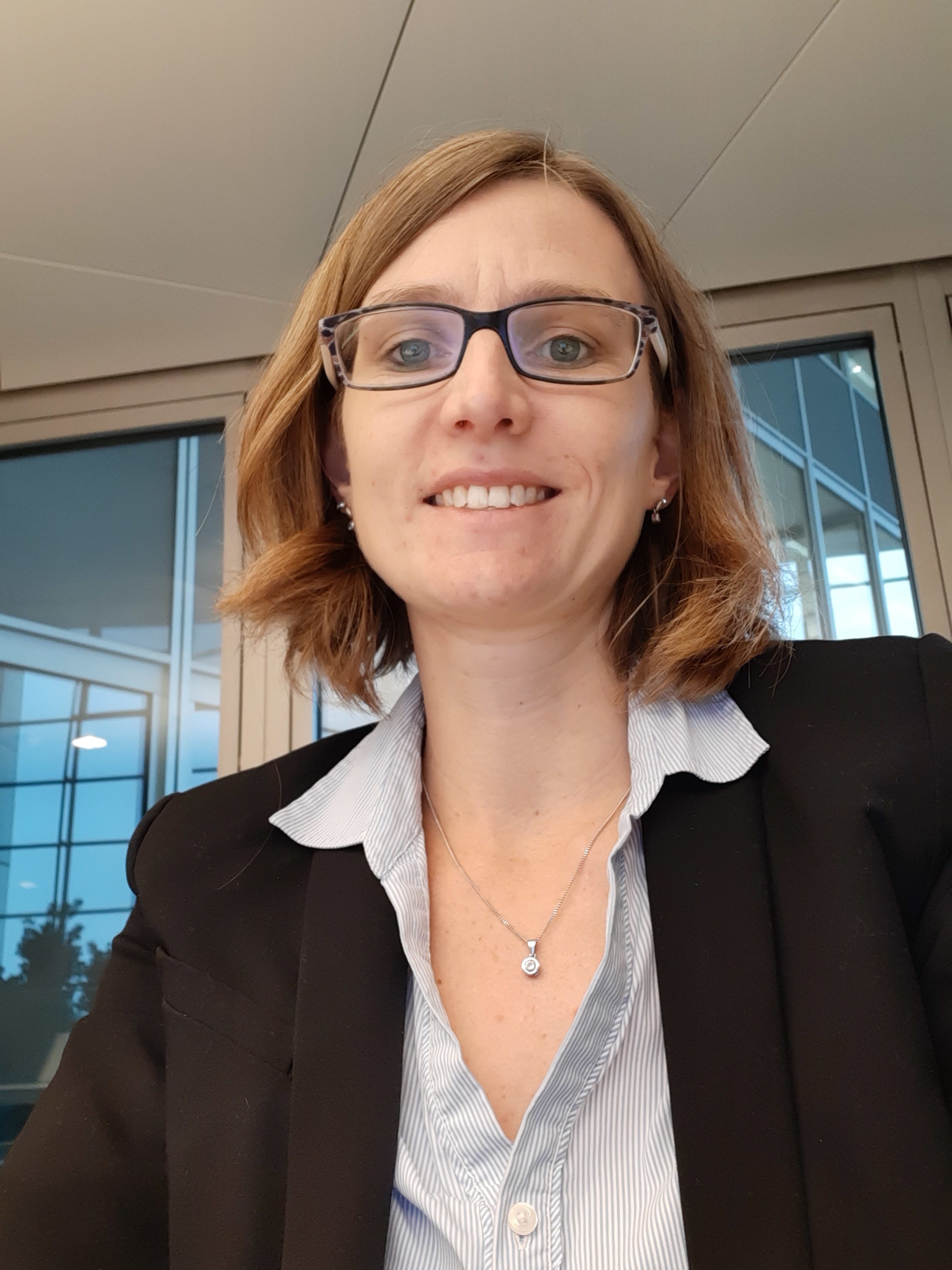 Es gibt nicht den richtigen Zeitpunkt - develop yourself by Daniela